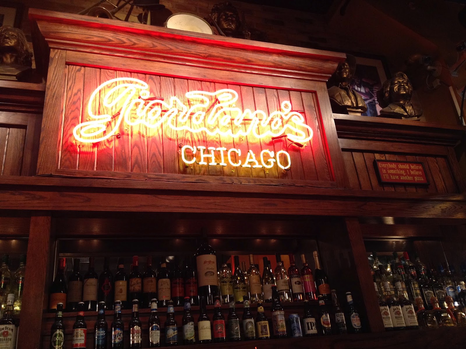 More is Less Mula: Giordano's, 730 North Rush Street, Gold Coast ...