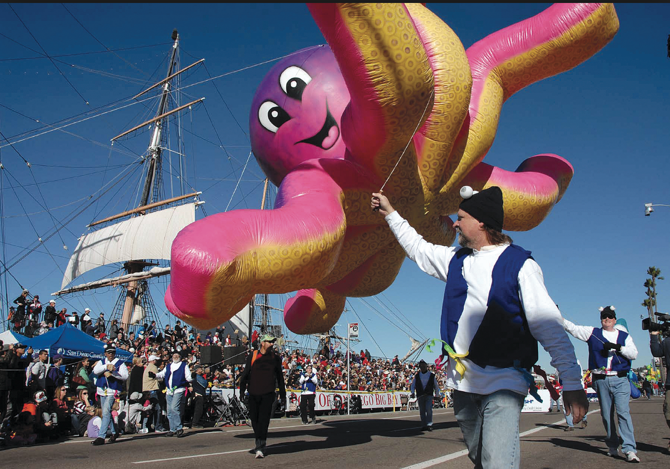 SanDiegoVille: Big Bay Balloon Parade to Liven up North Harbor Drive on ...