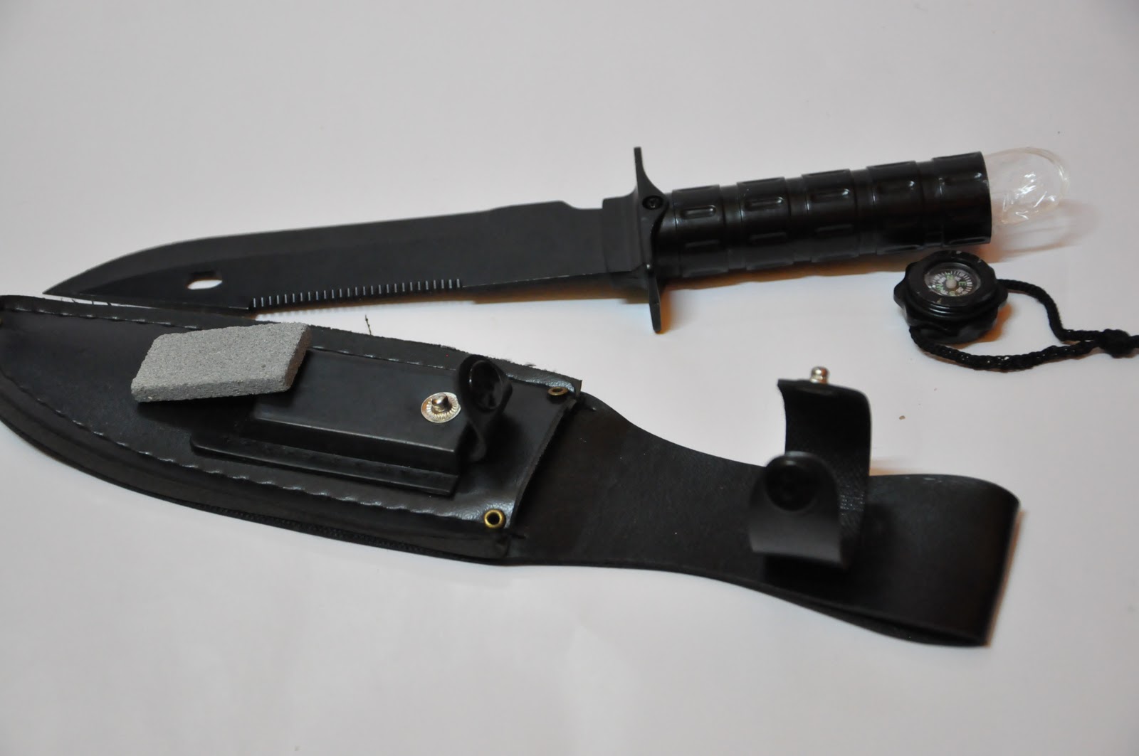 MFA REAL EMPIRE: Pisau Rambo/Comando