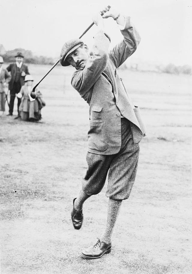 Plus Fours: The Popular Baggy Knickers For Men From the 1920s ~ Vintage ...