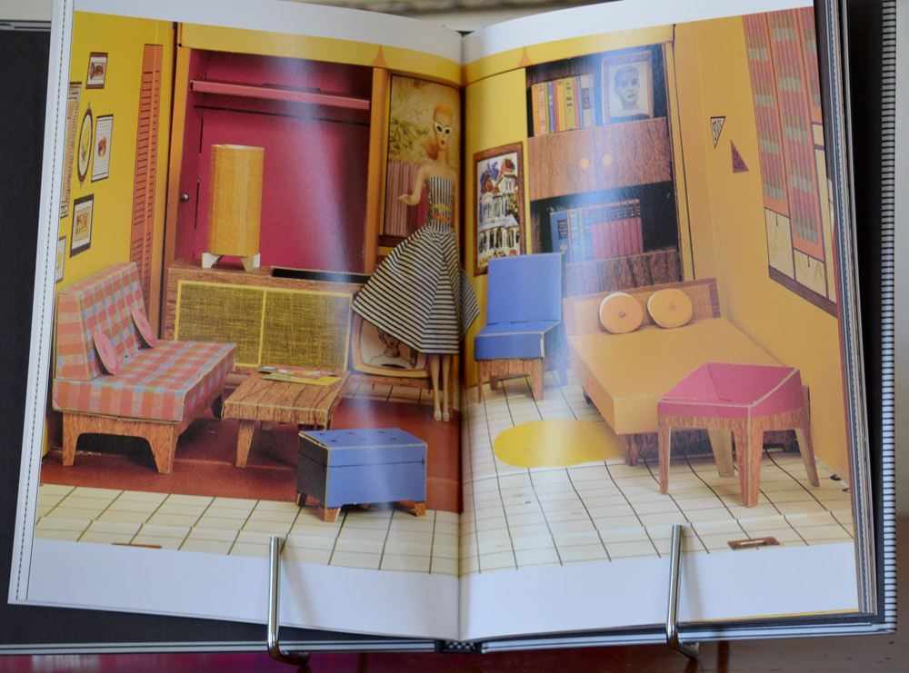 The Copycat Collector: COLLECTION #255: Barbie!