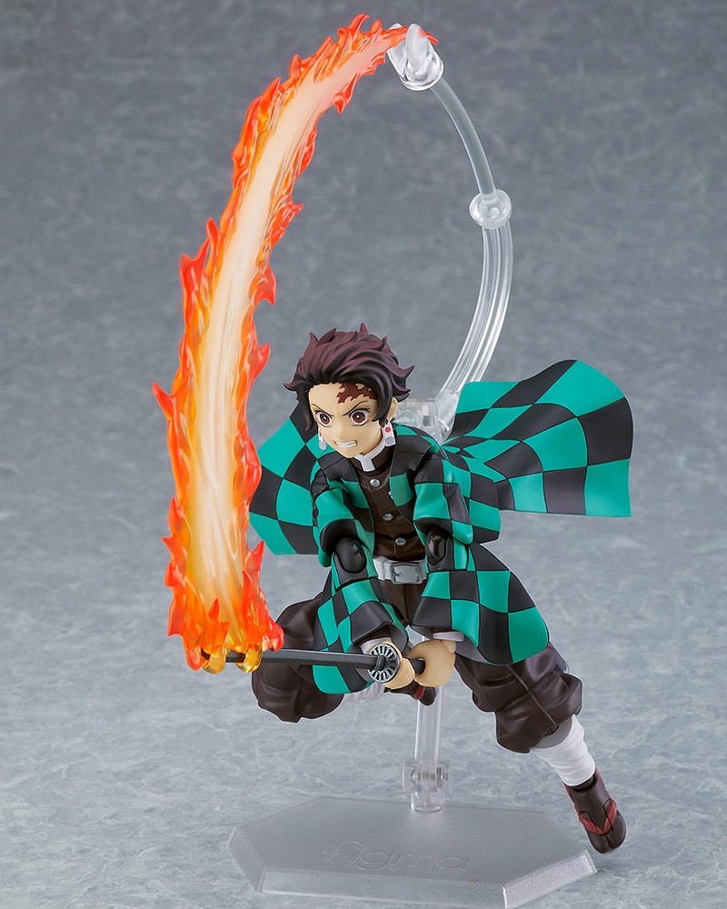 Figuras: Figma Tanjiro Kamado normal y DX Version de Demon Slayer ...