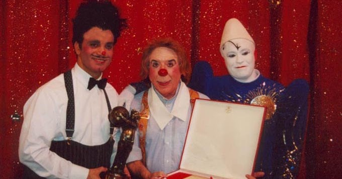 Clown Evolution: Angelo Muñoz VIDEO Trio