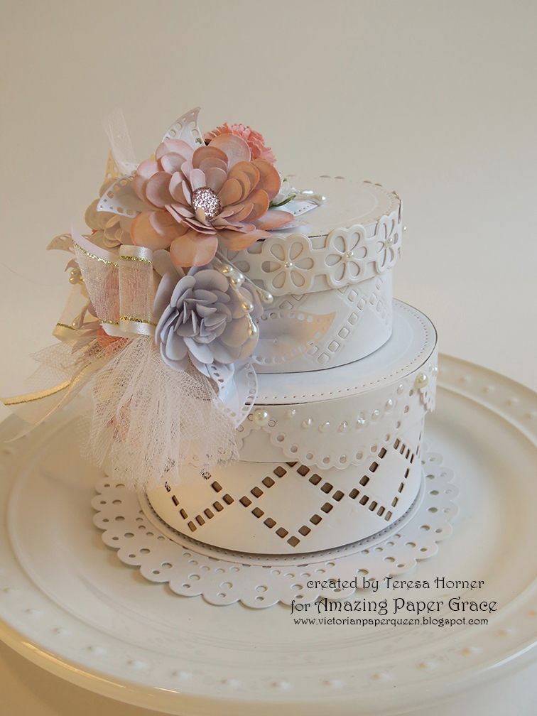 Victorian Paper Queen: Amazing Paper Grace Blog Hop with Borders