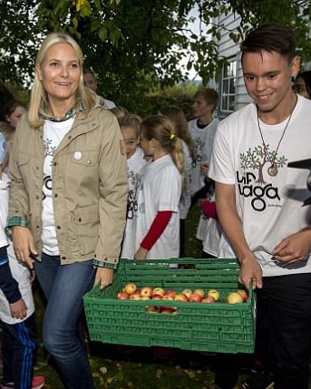 Royal Family Around the World: Crown Princess Mette-Marit of Norway ...