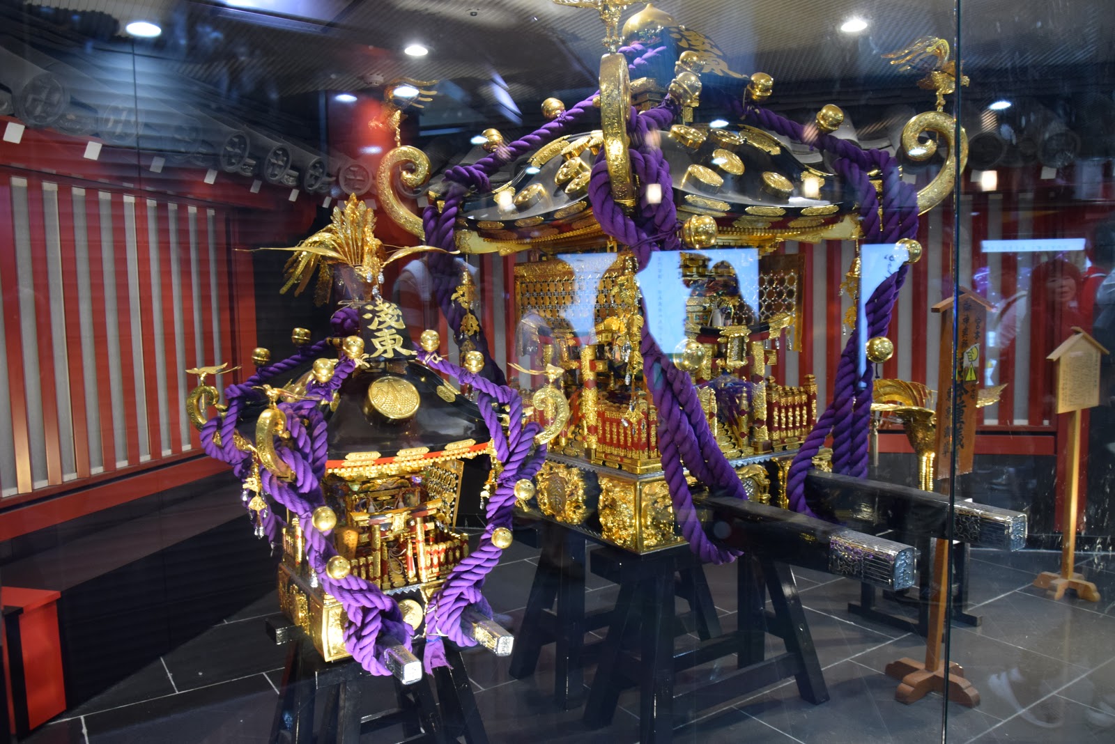 iolanda andrade: Tokyo - The guided tour - The Senjo-ji Temple - The ...