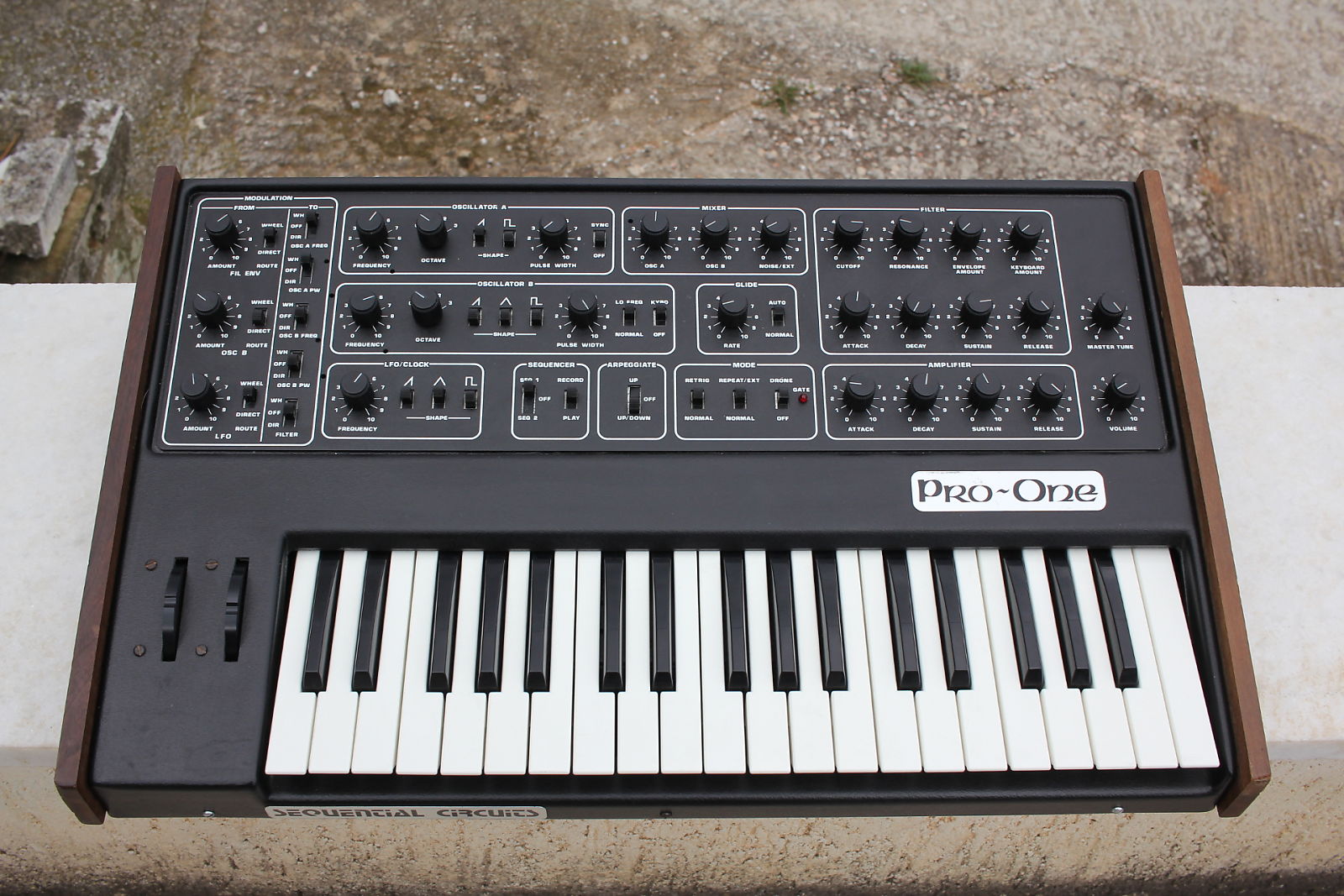 MATRIXSYNTH: Sequential Circuits Pro One J Wire SN 4081