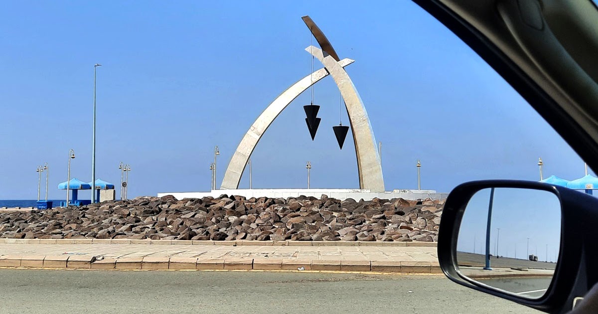 Jeddah Daily Photo: PICS WITH MIRRORS