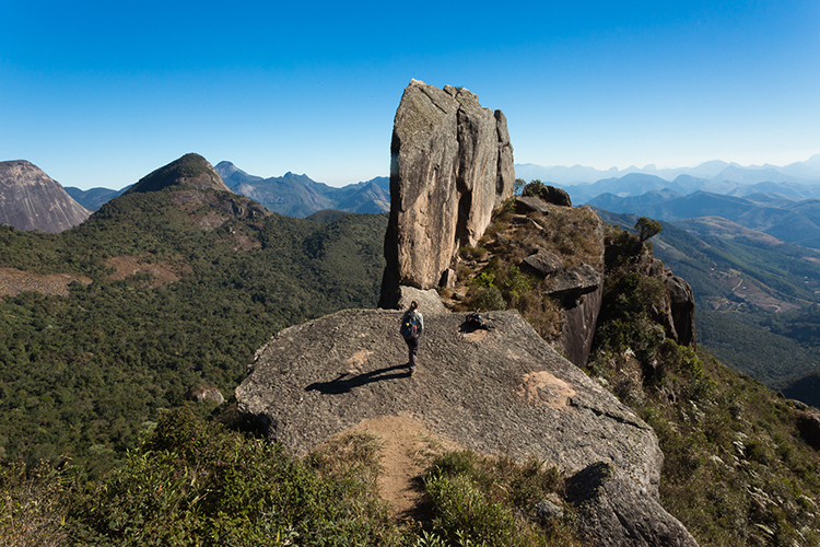 Fotógrafo lança livro sobre Parque Estadual dos Três Picos ~ Resumo ...