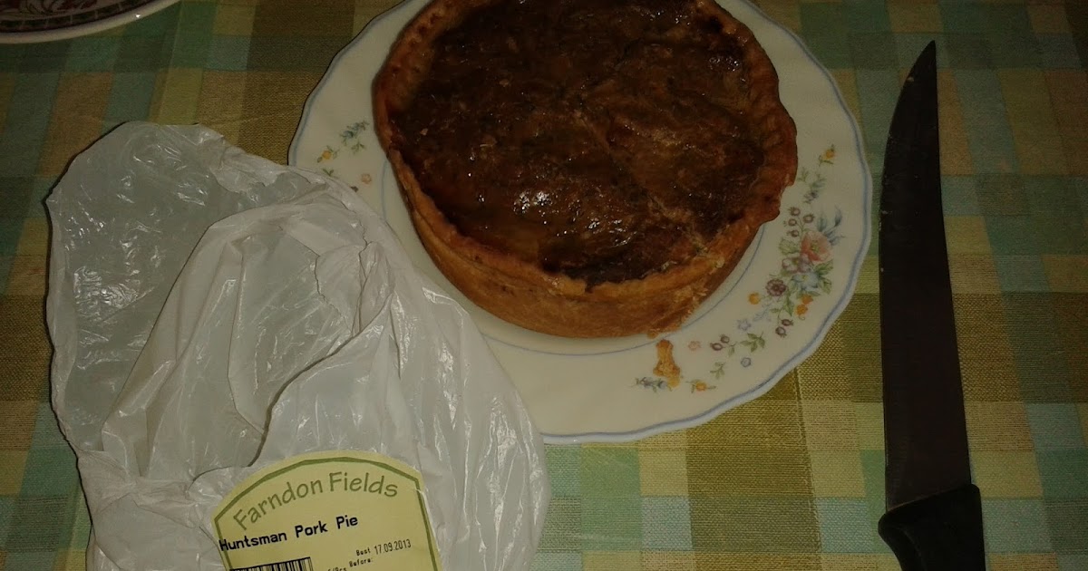Pierate - Pie Reviews: Hunting down a Farndon Fields Huntsman Pork Pie