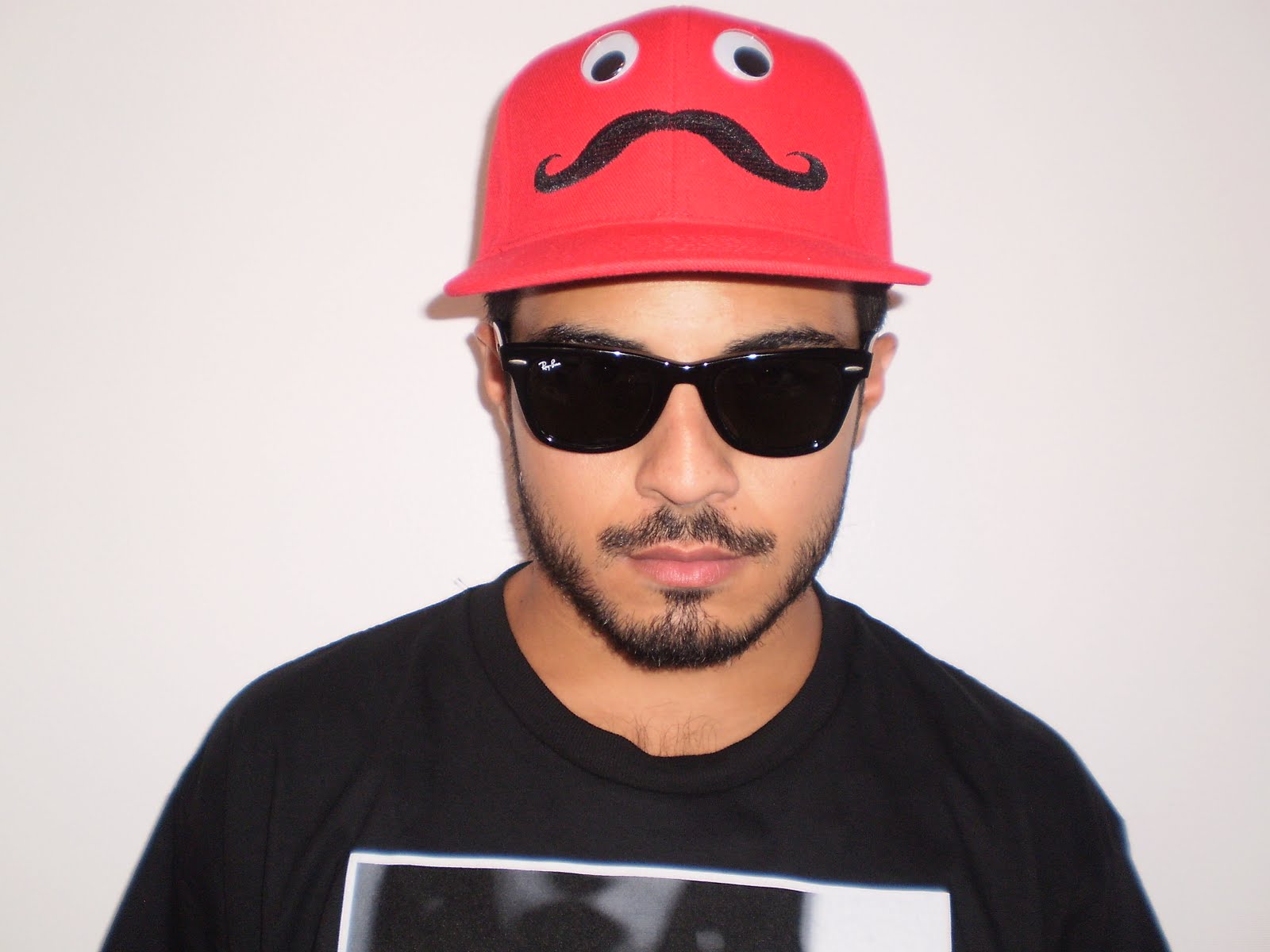 `: BANJEE Hat REALNESS