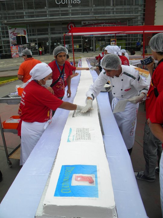 BUENOS AIRES NOTICIAS: RECORD GUINNESS! la torta mas grande del mundo