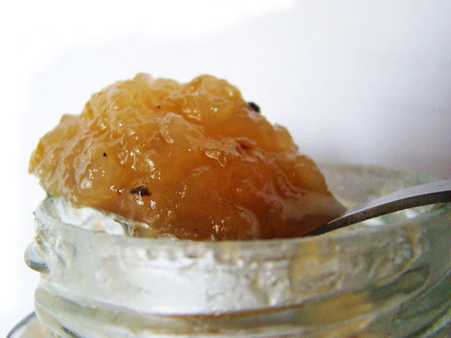 Philosophy of Flavour ...: Pear, ginger & cardamom jam
