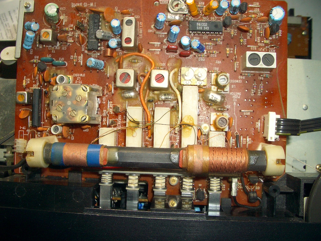 МАГНИТОЛиЯ - бумбоксы, магнитофоны и магнитолы!: JVC PC-W330LS