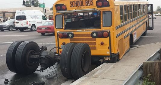 SoCalMulligan808: When the Wheels Fall Off the Bus