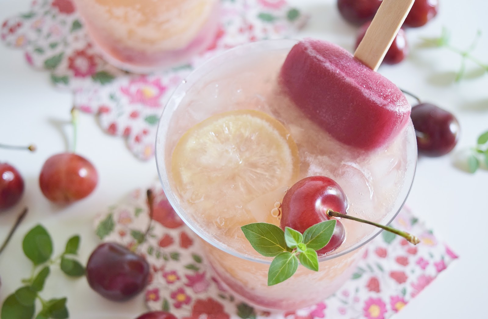 Don't Disturb This Groove: Sparkling Strawberry Lemonade Mocktail Recipe