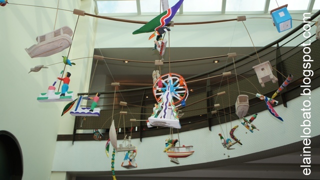 E a vida continua...: Exposição: Esculturas de miriti