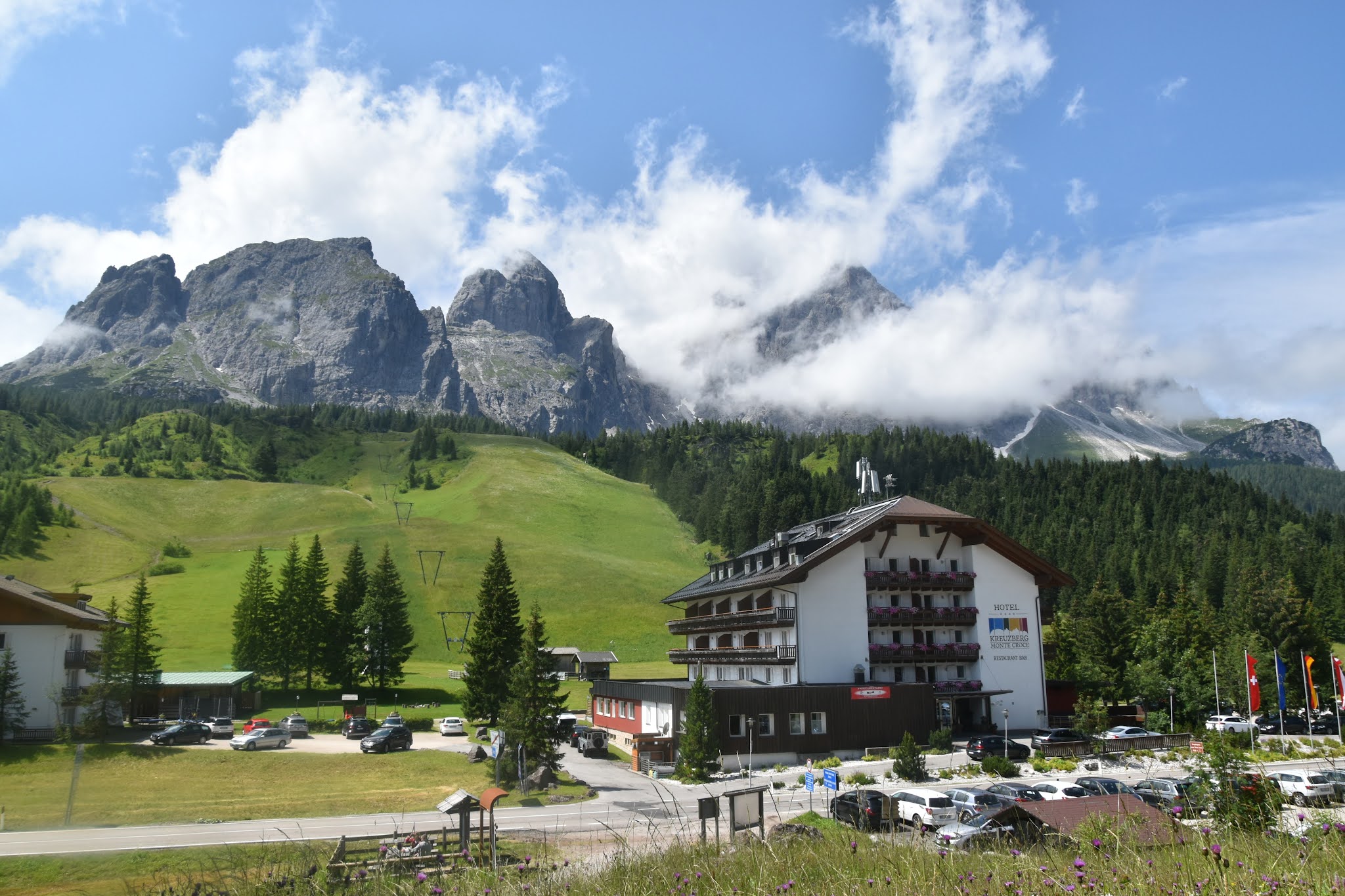 Malga Nemes e Coltrondo: escursione ad anello da Passo Monte Croce Comelico