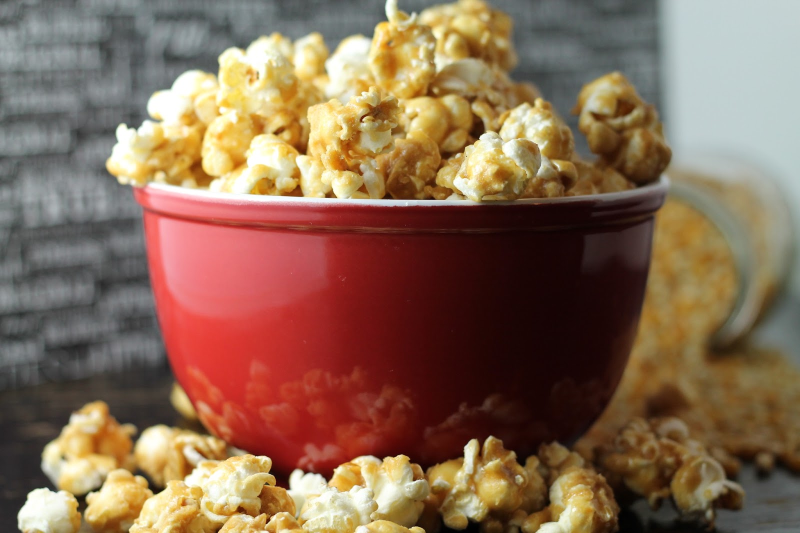 Getting My Just Desserts: Homemade Chicago Mix Popcorn