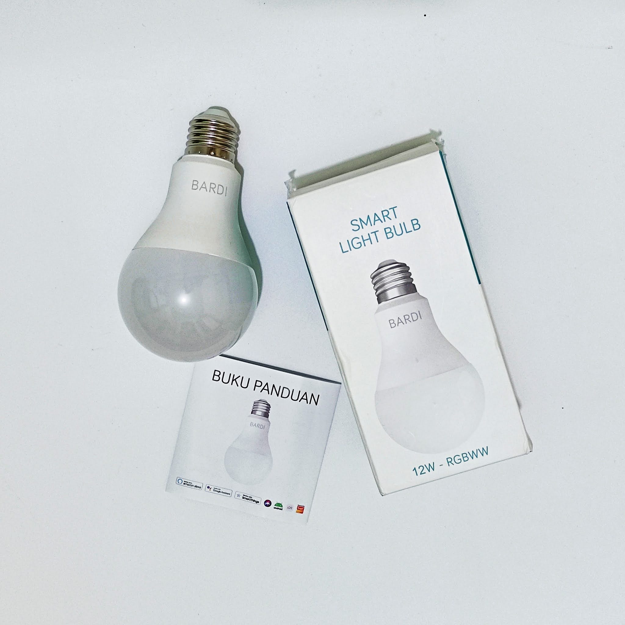 Review Techno: Bardi Smart Light Bulb 12W-RGBWW - Dea Merina