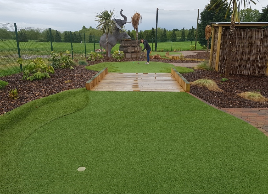 The Ham and Egger Files: Jungle Safari Adventure Golf at Ravenmeadow ...