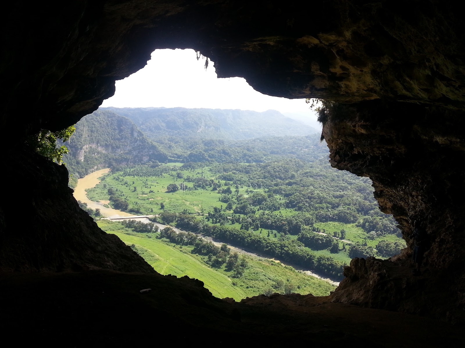 Photo 6: Caves and Mountains of Puerto Rico