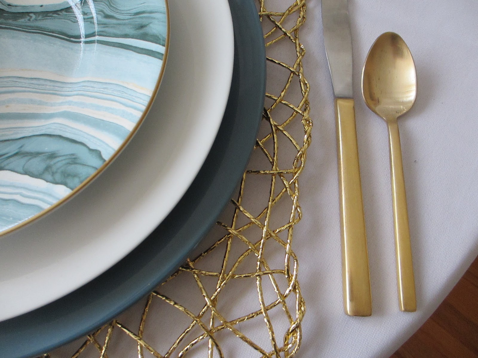Table for One: Teal Blue Wave Table