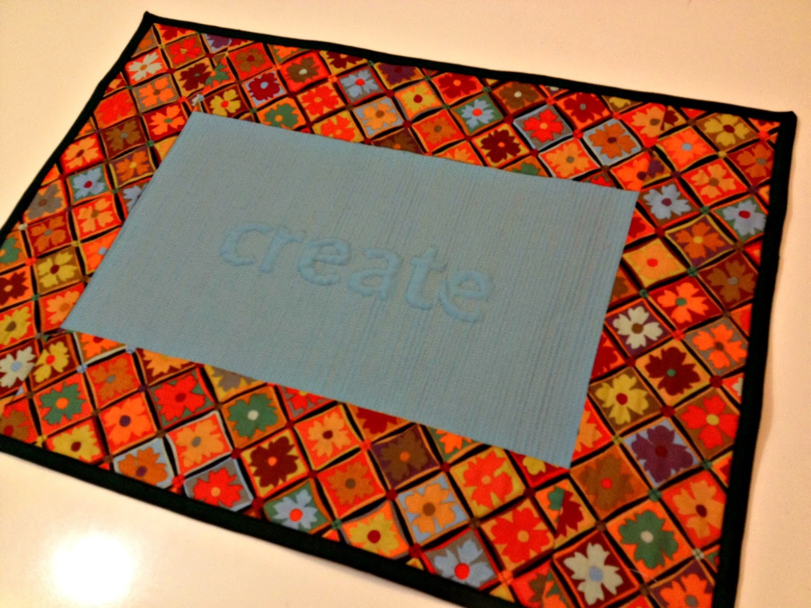 Studio Dragonfly: Machine Quilted Text: A Finished Mini Quilt