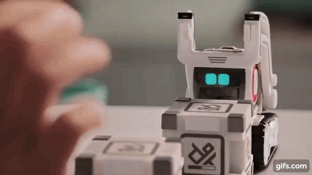 Futuristic Universal Toys With Sentient Robots ~ Tech Zone