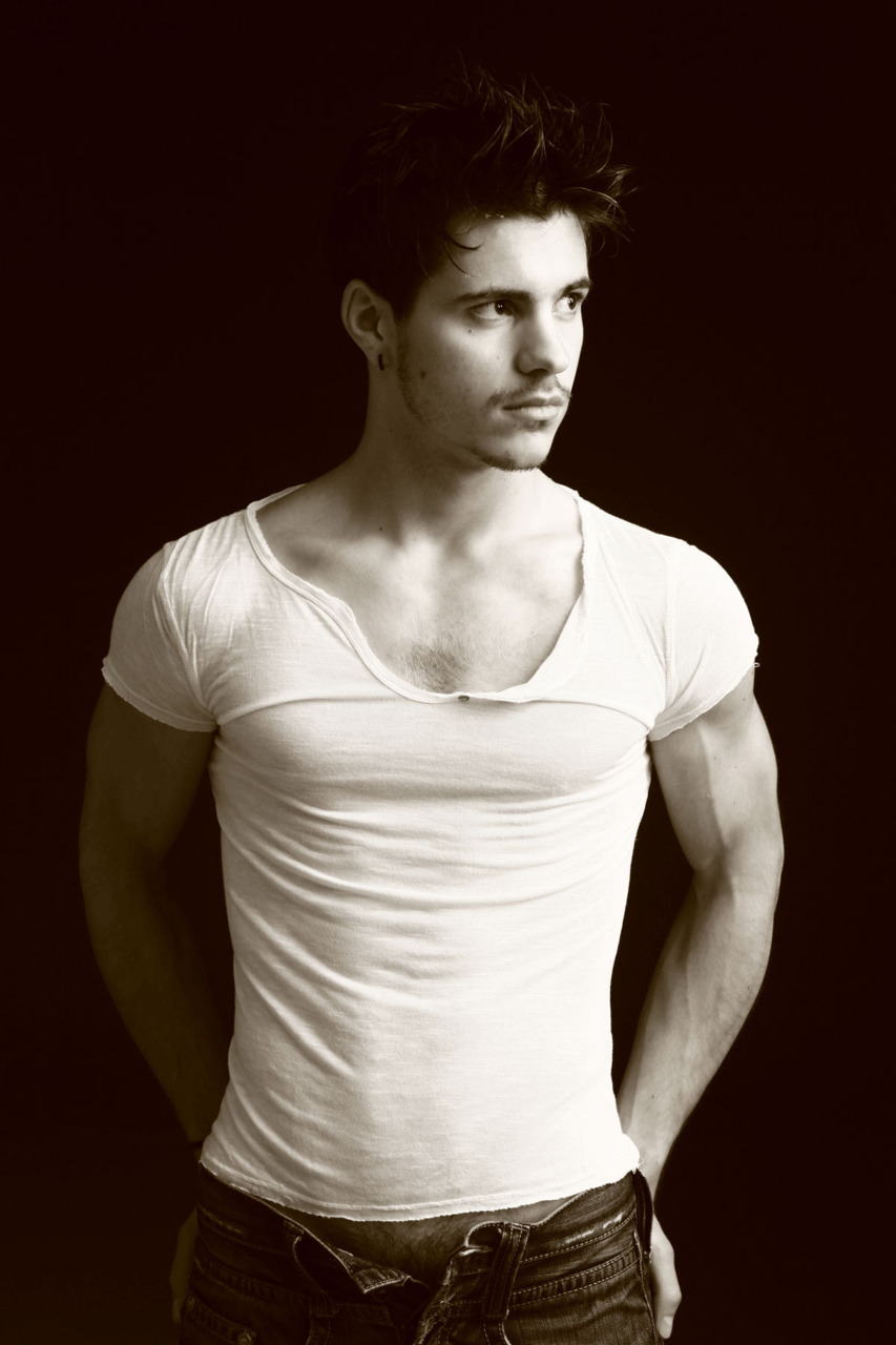 L'Homme du Jour: MATTHIEU CHARNEAU