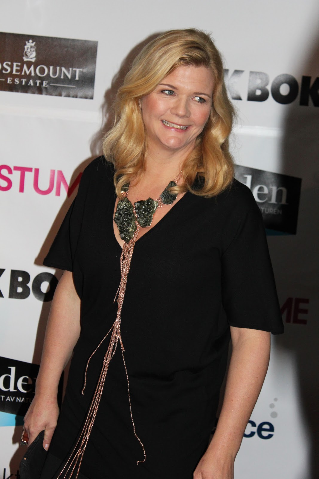 FASHION IN OSLO: Winners and outfits - Costume Awards 2012