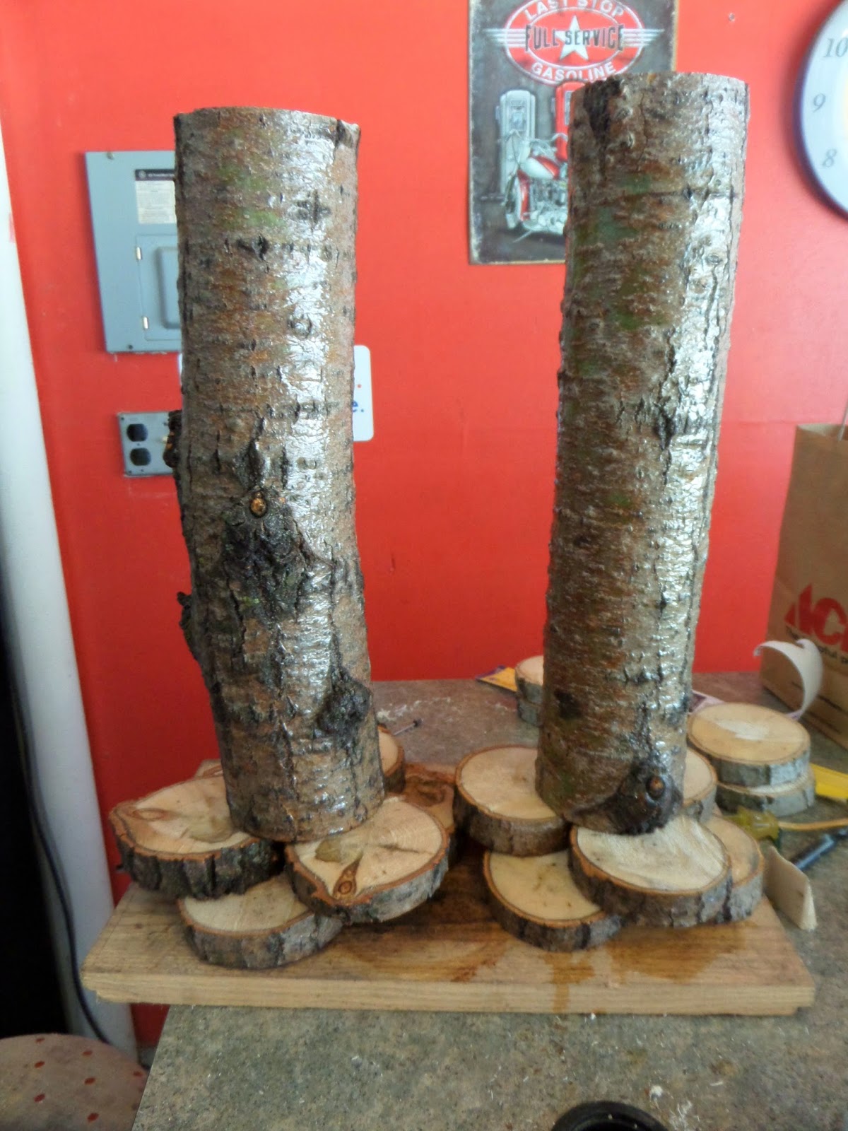 DIY Rustic Log Lamp with LED Power - Outnumbered 3 to 1