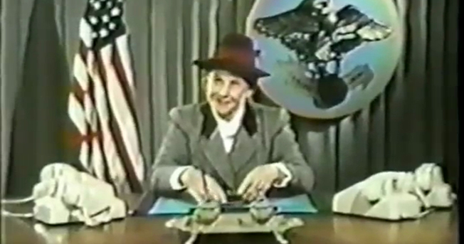 Realm Of Retro : BETWEEN TIME AND TIMBUKTU (1972) Diana Moon Glampers ...