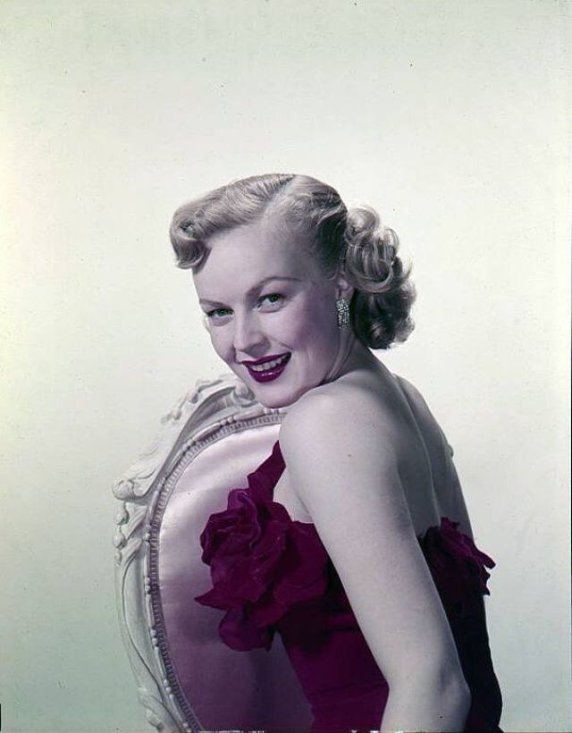 30 Glamorous Color Photos of June Haver in the 1940s and ’50s ~ Vintage ...