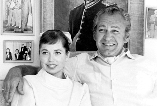 Poseidon's Underworld: TinselTales: Forrest and His Big Log