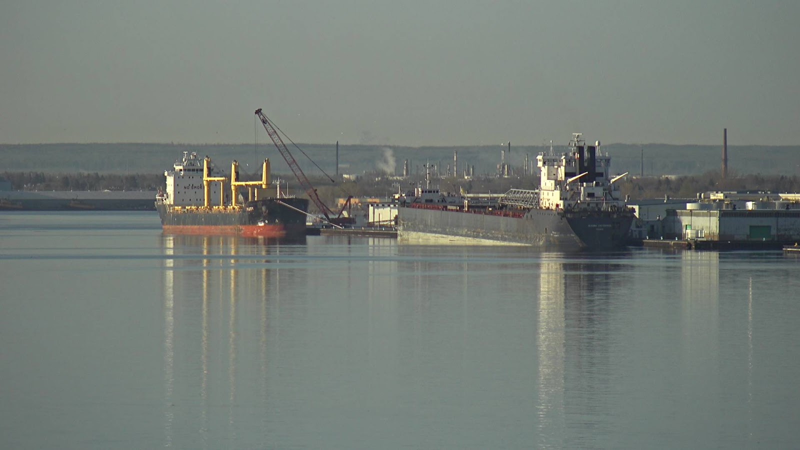 Duluth Harbor Cam: Port Terminal