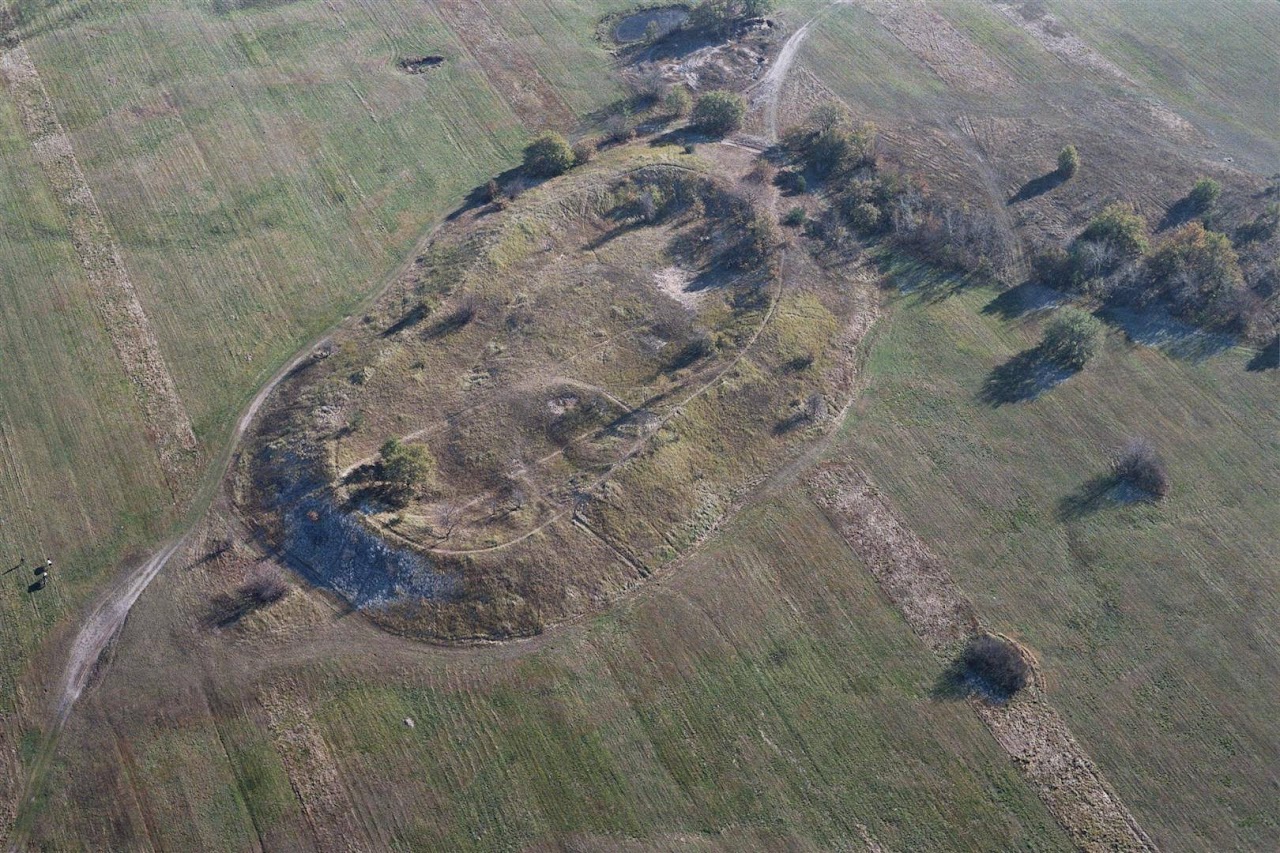 Grodziska wczesnośredniowieczne czy ochrona przed powodzią? » Ariowie
