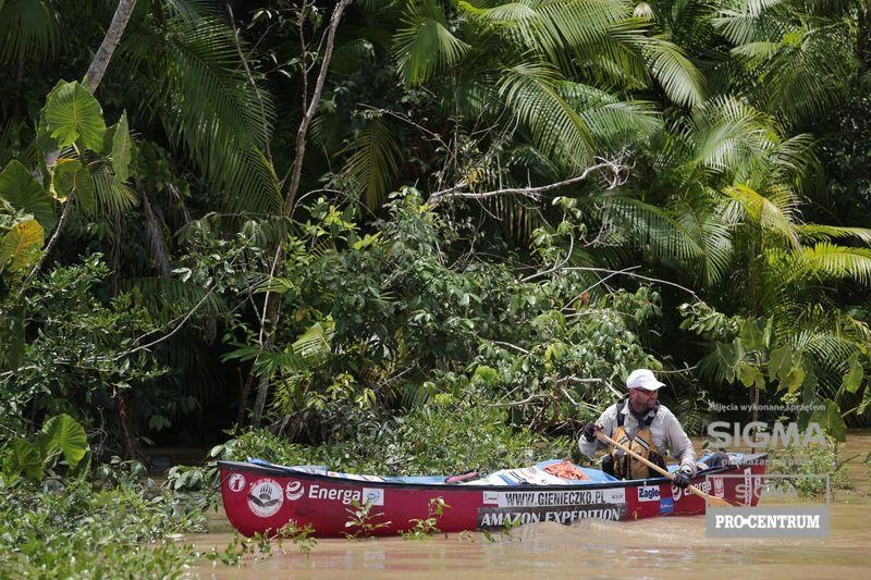 Amazon Explorer: Expeditions and Survival in the Amazon Rainforest ...