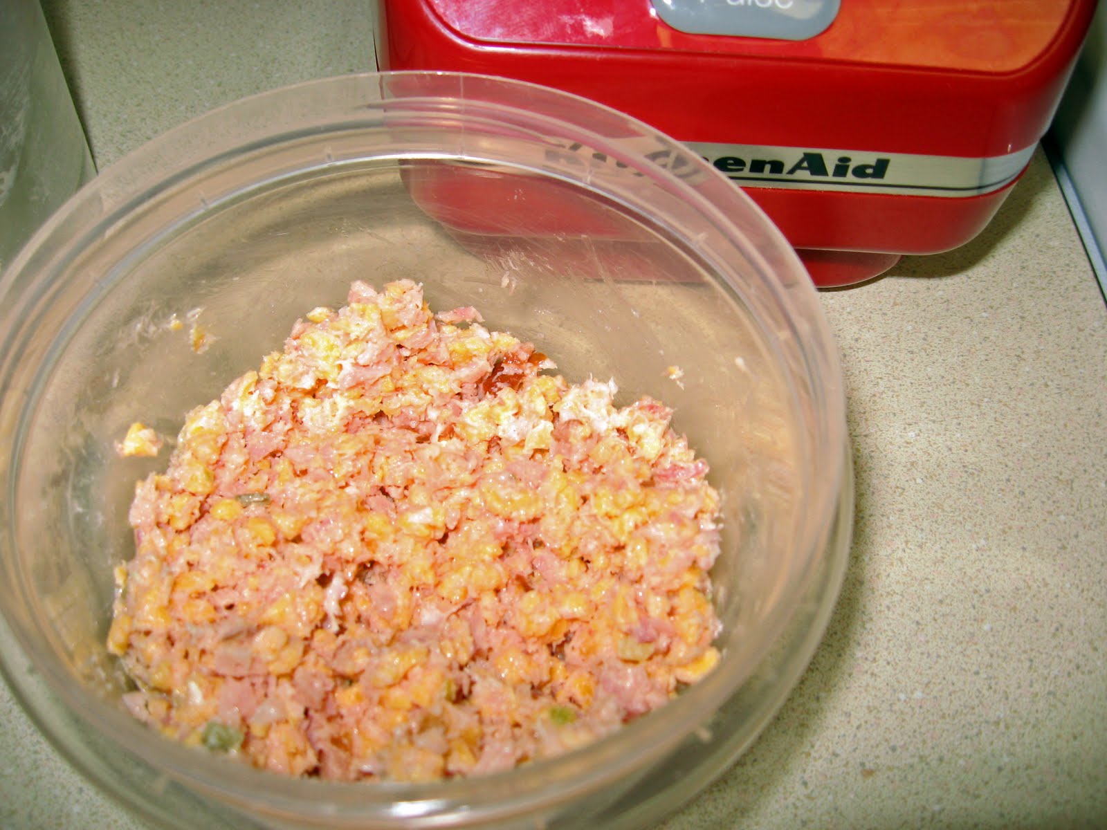 The Iowa Housewife: Baked Spam Rolls