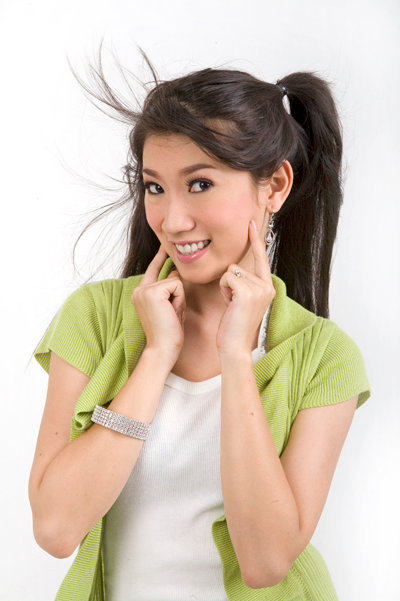 khmer girl and khmer star chan chakriya - KHMER SINGERS STARS