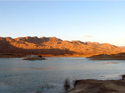 QUETTA: Hanna Lake