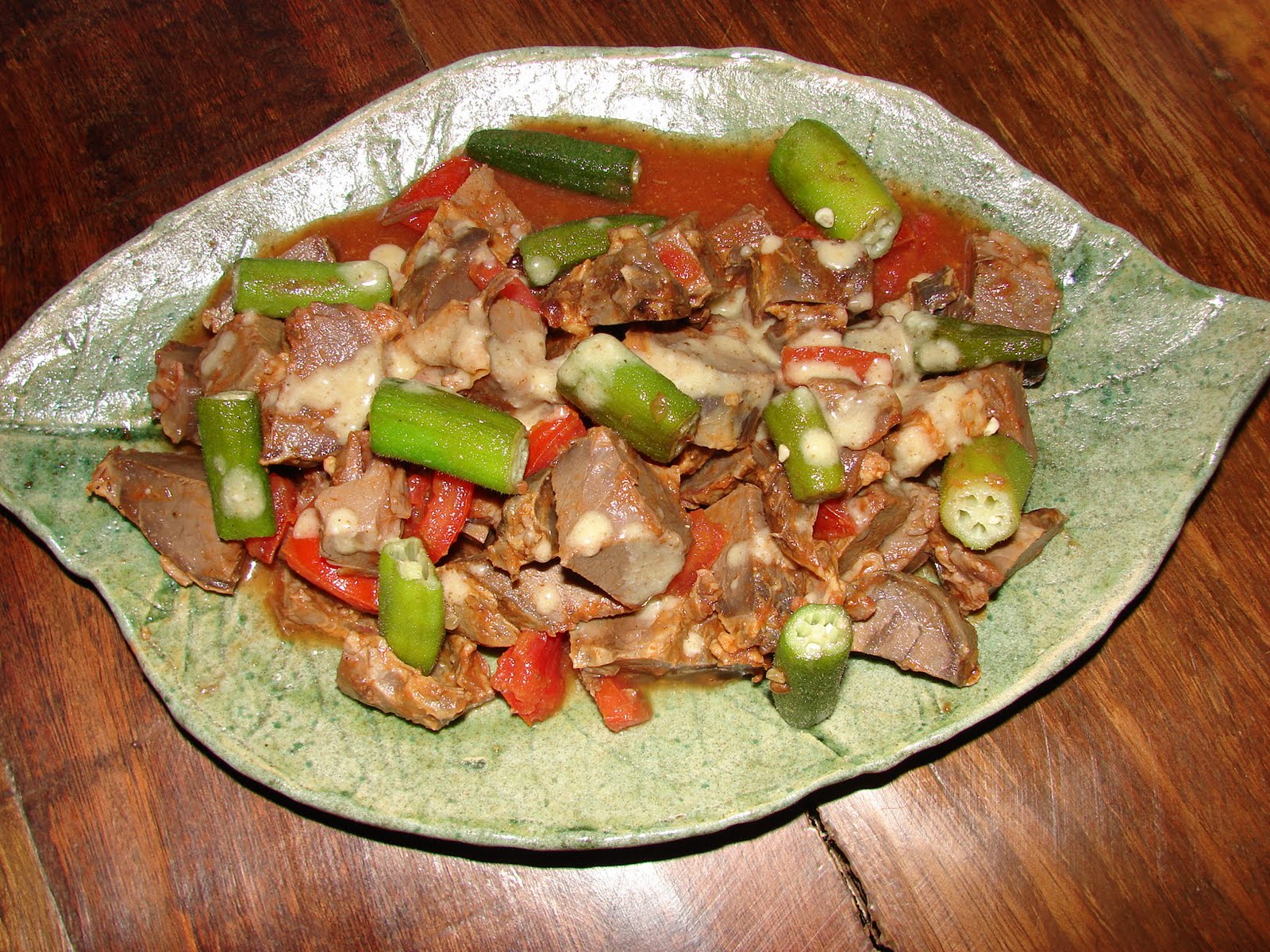 CASA DE ABRAHÃO Bistrô Árabe - desde 2005: BEMYE B' LAHM(Cordeiro com ...