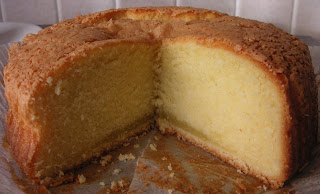 The Caked Crusader: Advocaat cake