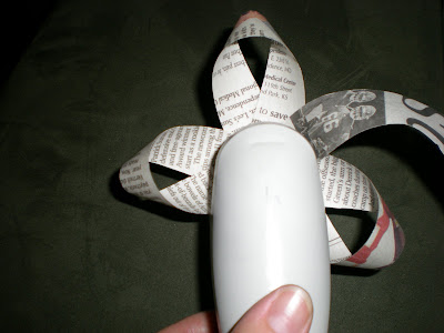Sewing Economist: Newspaper Bow