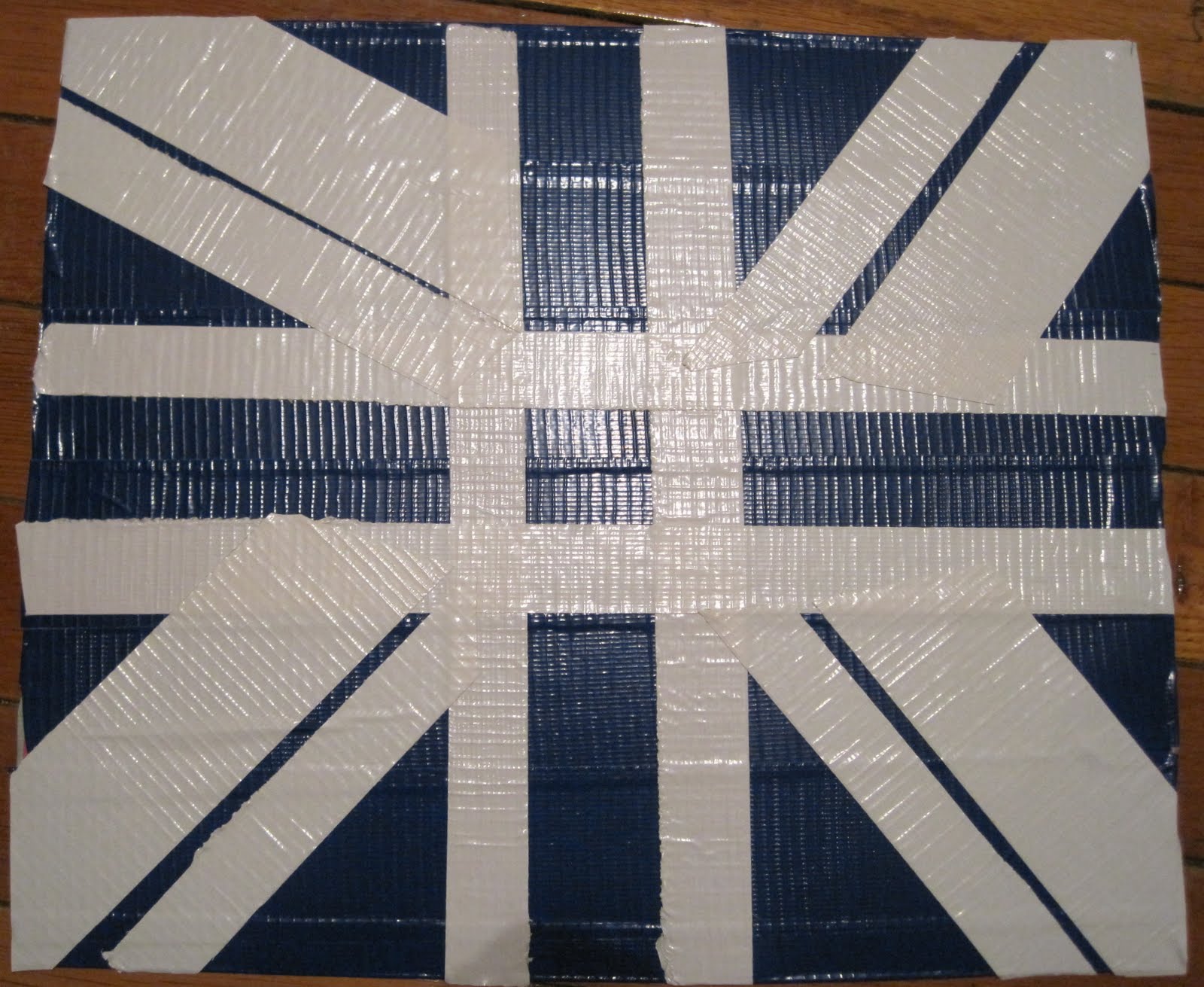 Sewing Economist: Duct Tape Union Jack Messenger Bag