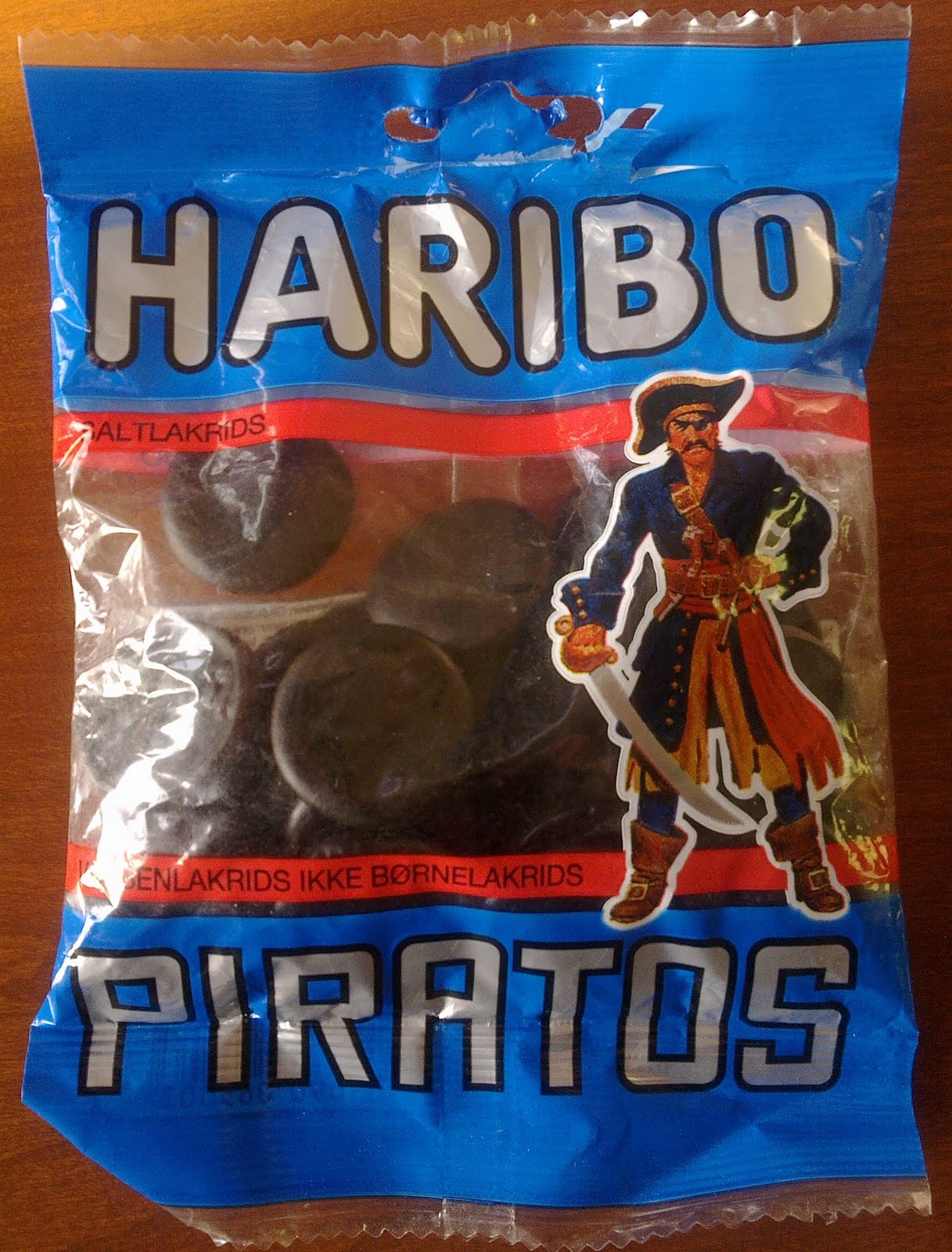 Salmiyuck!: Haribo Piratos