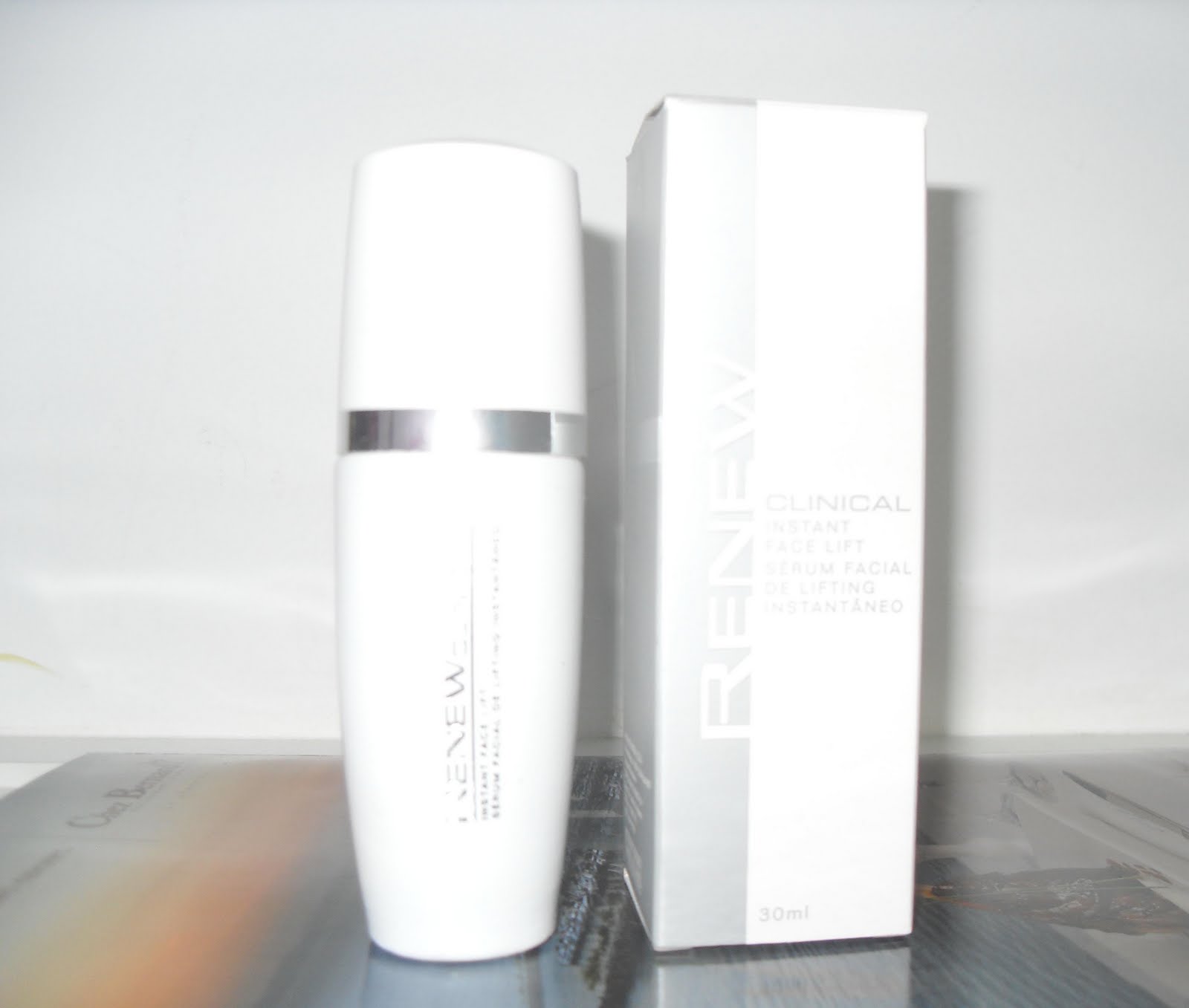 Segredos e Encantos da Mulher: Linha Renew - AVON