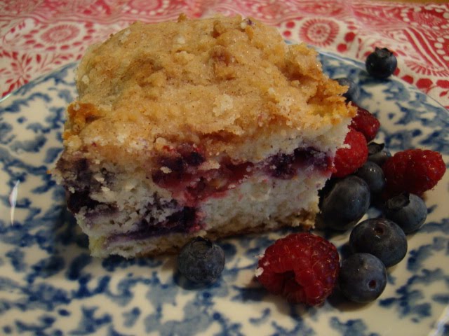 Baking and Creating with Avril: Blueberry Raspberry Coffee Cake