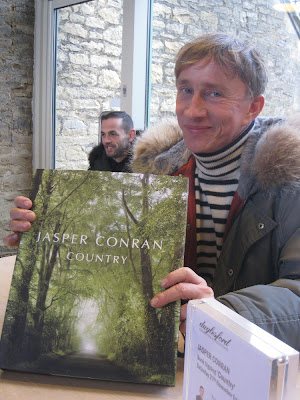 Living with ankan: CHRISTMAS MARKET AT DAYLESFORD AND BOOKSIGNING WITH ...