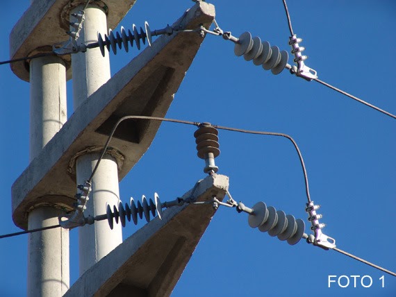 Ingeniería Eléctrica Explicada: Postes de hormigón armado y accesorios